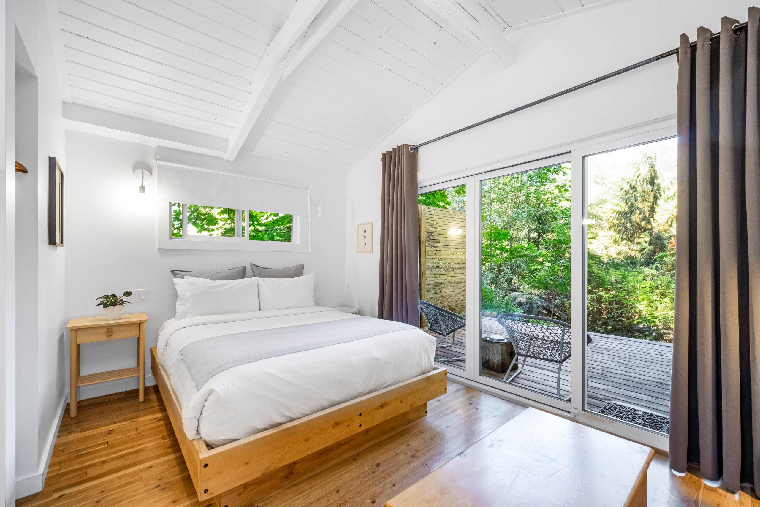 Riverside Plus - Sunwolf Riverside Resort